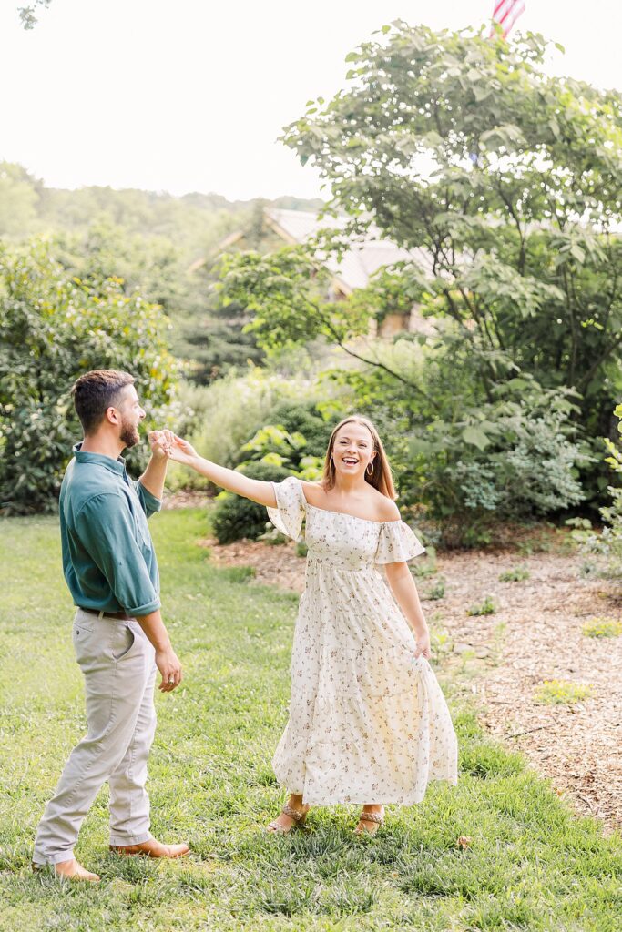 Clemson Botanical Gardens Engagement | Hailey & Wade - katiejaynes.com